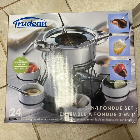 Trudeau | Kitchen | New In Box Fondue Set | Poshmark